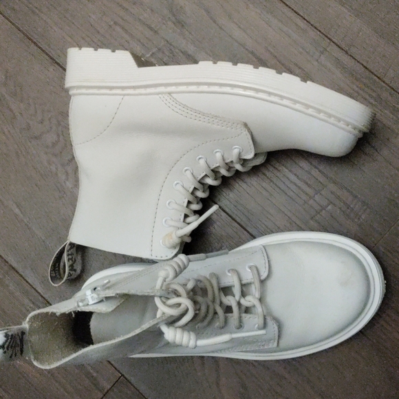 Dr. Martens | Shoes | Dr Martens 46 Combat Boots 8eye | Poshmark